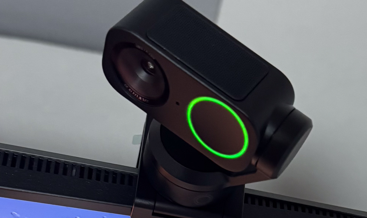 ウェブカメラはこれで決まり！Insta 360 Link2 レビュー - moyo blog